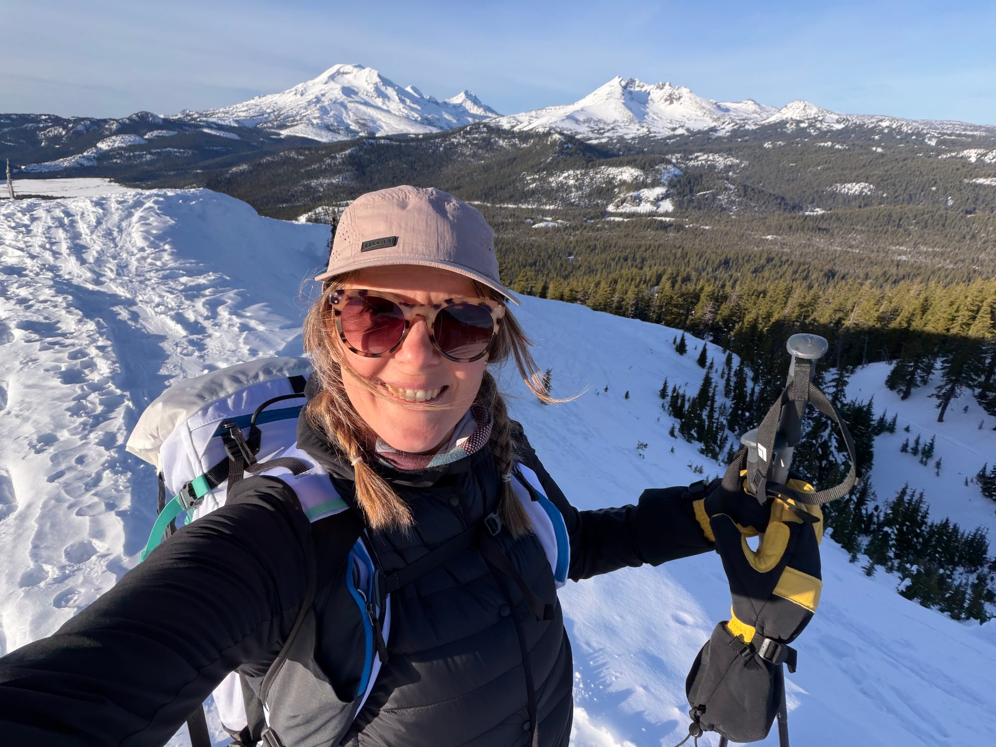 The Ultimate Splitboarding Checklist for Women | Gear & Safety